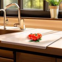 China Customized Color Clear Acrylic Cutting Board with Lip Eco-friendly Bamboo Kitchen Chopping Block for sale