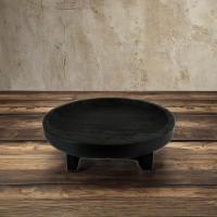 China Customizable Black Wooden Display Stand for Baking Dishes Pans in Natural Wood Color for sale