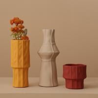 China Special-Shaped On-glazed Ceramic Vase in Modern Stylish Design for Weddings and Home for sale