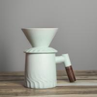 China 500ml Capacity Modern Vintage Ceramic Pour Over Coffee Maker with Porcelain Filter Dripper for sale