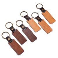 China Unique Bamboo Chain Hangings for Luxurious Wooden Keychain Christmas Decorations for sale