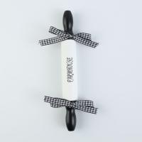 China Value Simple Style Kitchen Utensils Customized Logo Acceptable Rolling Pin Pastry Board for sale
