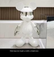 China Eco-friendly Modern Mickey Mouse Ceramic Ornaments for Living Room TV Cabinet Bar Decor for sale