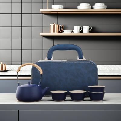 China Sustainable Ceramic Tea Tray Set with Portable Reusable Teacups and Customizable Logo for sale