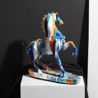 China Desktop and Wall Decor Vintage Horse Sculpture Camouflage Galloping Design Eco-friendly for sale