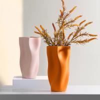 China Elegant Matt Glaze Nordic Ceramic Tabletop Vase for Modern Home and Wedding Decoration for sale
