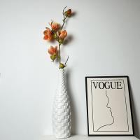 China Modern Tall White Capiz Shell Vases for Stylish Home Decor Inspired by Mother of Pearl for sale