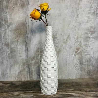 China Sophisticated Design Custom Logo Acceptable Modern White Capiz Shell Vase for Sal for sale
