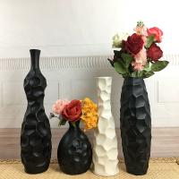 China MATT Glaze Type 16-Inch Slim Ceramic Flower Vase for Traditional Tabletop Decoration for sale