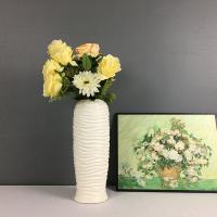 China Contemporary Nordic Ceramic Flower Vase for Modern Home Decor Art Design Tabletop Piece for sale