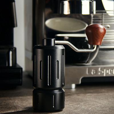 China Manufacturing Professional Grade Stainless Steel Burr Hand Coffee Grinder for Travel for sale