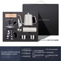 China Middle East Gift Set Stainless Steel Coffee Maker and Hand Coffee Grinder with Lid for sale