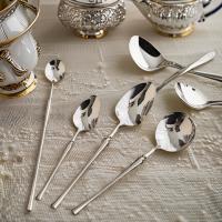 China Silverware Spoon Fork Dinnersets 24-Piece Gold Stainless Steel Flatware Set for Hotels for sale