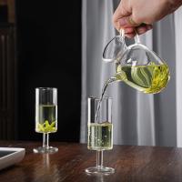China Tall Straight Cylinder Glass Tea Infuser for Safe Food Grade 200ml Capacity Green Tea for sale
