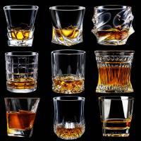 China Men's Whiskey Stones Gift Set with Decanter Glasses and Wood Stand Customized Logo for sale