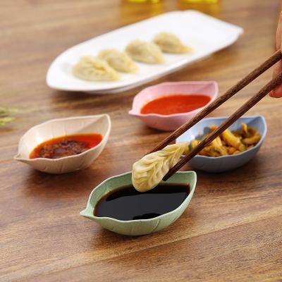 China Leaf-Shaped Wheat Straw Snack Plate Perfect for Serving Snacks at Parties and Events for sale