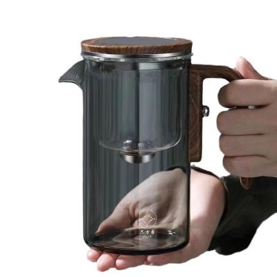 China Commercial Tea Party Cute Tools Fashionable Wavy Glass Teapot with 520-720ml Capacity for sale