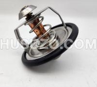 China Isuzu Truck Parts Thermostat 1-13770070-0 For HITACHI 4BG1 6BG1 for sale