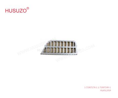 China 1-71907174-1 1-71907249-1 Step Plate Suitable for ISUZU CYZ51K 6WF1 1719071741 1719072491 for sale