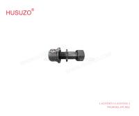 China 1-42337067-0 1-42337042-0 Front Axle Wheel Pin 1423370670 1423370420 For ISUZU CYZ51K6WF1 for sale