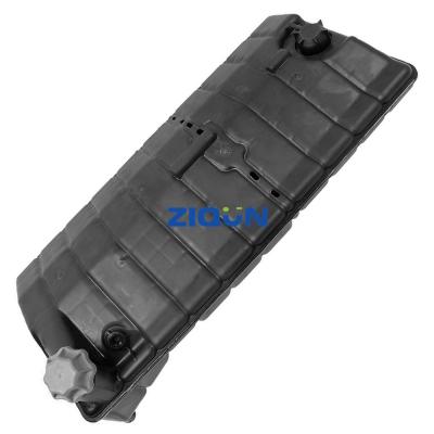 China black Iron Plastic 81061026208 MAN F7 G90 Truck Expansion Tank for sale