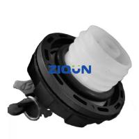 China HYUNDAI  Plastic 310102400 22591475 Truck Fuel Tank Cap for sale