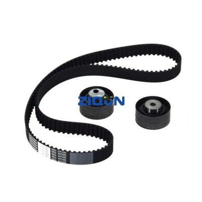 China 083136 083137 0831R6 Truck Spares Parts Engine Belt Replacement 141x28mm for sale