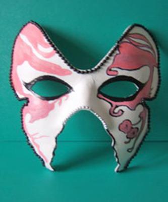 China Custom Pulp Molded Mask for Party Costume Decoration - Unbleached DIY Painting Surface, 2000 Pieces MOQ for sale