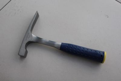 China High Strength Ergonomic Rock Splitting Hammer With Steel Forged Body for sale