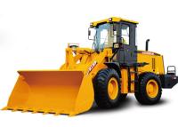 China AC and Pilot Control Front End Wheel Loader XCMG 3 Ton 1.8m3 Bucket Capacity for sale