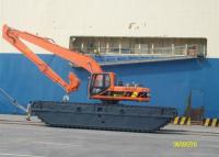 China Turbocharged ISUZU Engine Amphibious Excavator Rental for Swamp / Soft Areas for sale