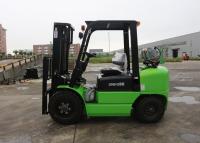 China 3 Ton Airport Ride-on Forklift With 2230MM Min Turning Radius 2500 kg Rated Capacity for sale
