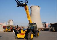China Multi Function XCMG Telescopic Forklift with Extended Boom Compact Structure for sale