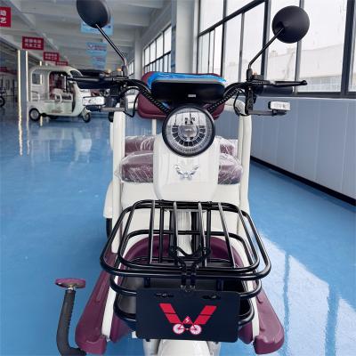 China LINGMAO 2 Seater Electric Tricycle with 500W Sine Wave Motor and 48V/60V/72V Optional Voltage Featuring 27-Tube Hydraulic Fork for sale