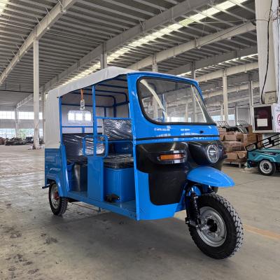 China 5-Seater Electric Rickshaw with 150km Range and 1500W Motor for Urban Commuting for sale