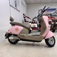 China Electric Rickshaw with 30-40km Mileage, Steel Frame, and 650W Hub Motor for Urban Commutes for sale