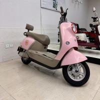 China Women's Electric Moped with 650W Motor and 30-40km Range - Comfortable Seat & Steel Frame Design for sale