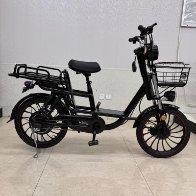China Multifunctional Cargo Electric Scooter with 650W Hub Motor and Front/Rear Baskets - 30-40 km Range, Steel Frame for sale
