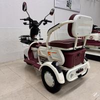 China TT Second-Generation Electric Tricycle with 500W Motor and 30-40km Range - Waterproof Canopy Design for sale