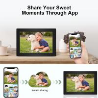 China 13.5 inch 32GB IPS Panel wireless intelligent cloud digital photo frame for sale