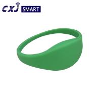 China Waterproof RFID NFC Bracelet , NFC Silicone Wristbands For Access Control for sale