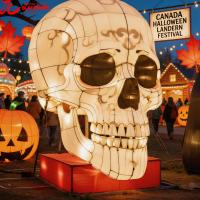 China Custom Halloween Skull Lantern Illuminated Festival Lanterns Display for sale