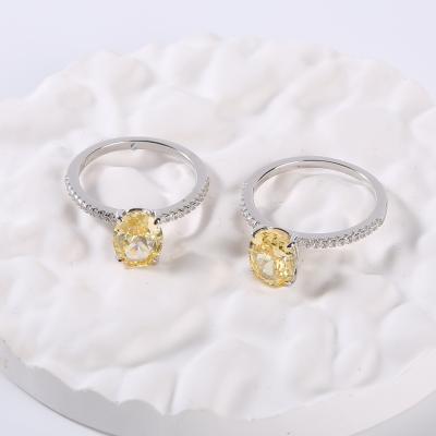 China Egg Shaped Moissanite Engagement Rings 2.6g 925 Silver CZ Rings Glittering for sale