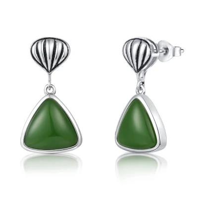 China Triangle 925 Sterling Silver Earrings Gemstone Emerald Green Stud Earrings for sale