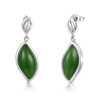 China Leaf Designs 925 Sterling Silver Stud Earrings Gemstone Emerald Green Stone Earrings for sale