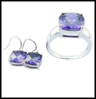 China Rhodium Plated Sterling Silver Jewelry Set with Classic Style Detailing for sale
