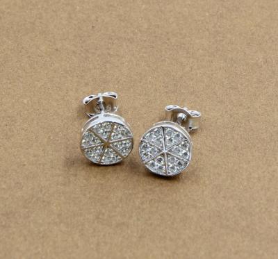 China Heart Shape Shimmering Elegance Hypoallergenic 925 Silver Stud Earrings With AAA Cubic Zirconia Small Studs for sale