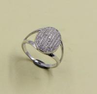 China Shimmering 925 Silver CZ Engagement Rings Adorned With AAA Grade Cubic Zirconia Stones for sale