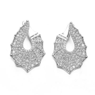 China Yujinfu 925 Silver CZ Bridal Earrings 7.5g Fan Shaped with 0.9-2.0mm Stones for Wedding and Anniversary for sale