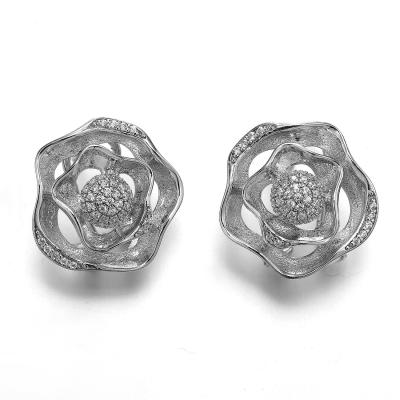China Diamond Stud Earrings 925 Silver CZ Swirl Design 4.2g Weight Clip-on with 0.8-0.9mm Stones for sale